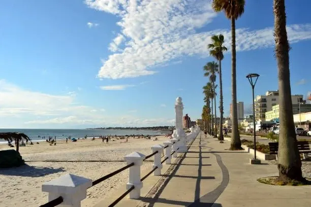 Piriápolis, Uruguay: Playas, Cerro San Antonio y Relax con Buquebus