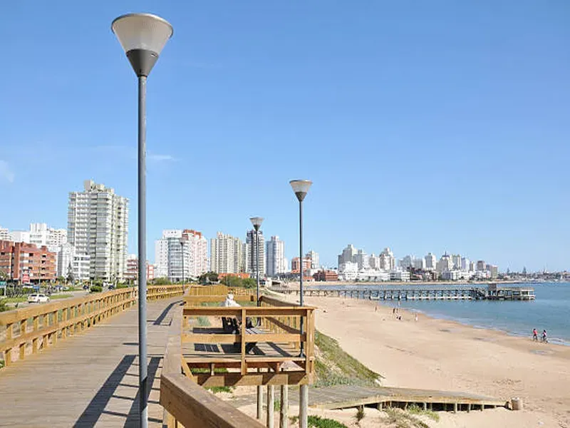 Punta del Este: Glamour, Playas y Océano | Destinos Buquebus